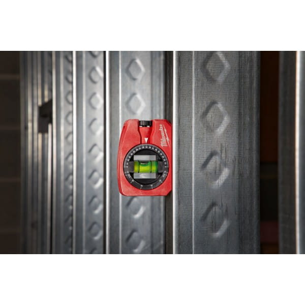 Уровень карманный магнитный Milwaukee 4932459597 - Уровни в фирменном ...